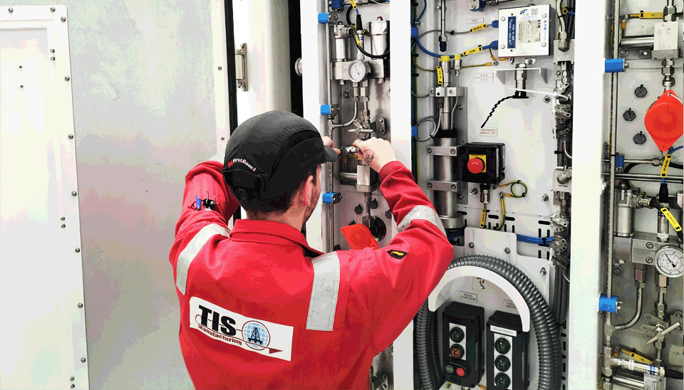 Team - TIS Manufacturing